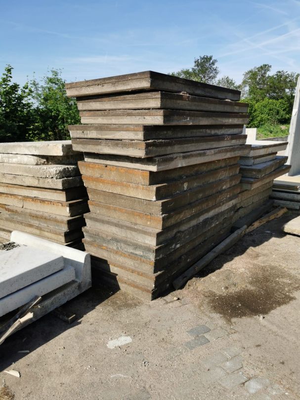 Diverse, Gebruikte, Betonplaten, Stelconplaten, met/zonder hoeklijn ...